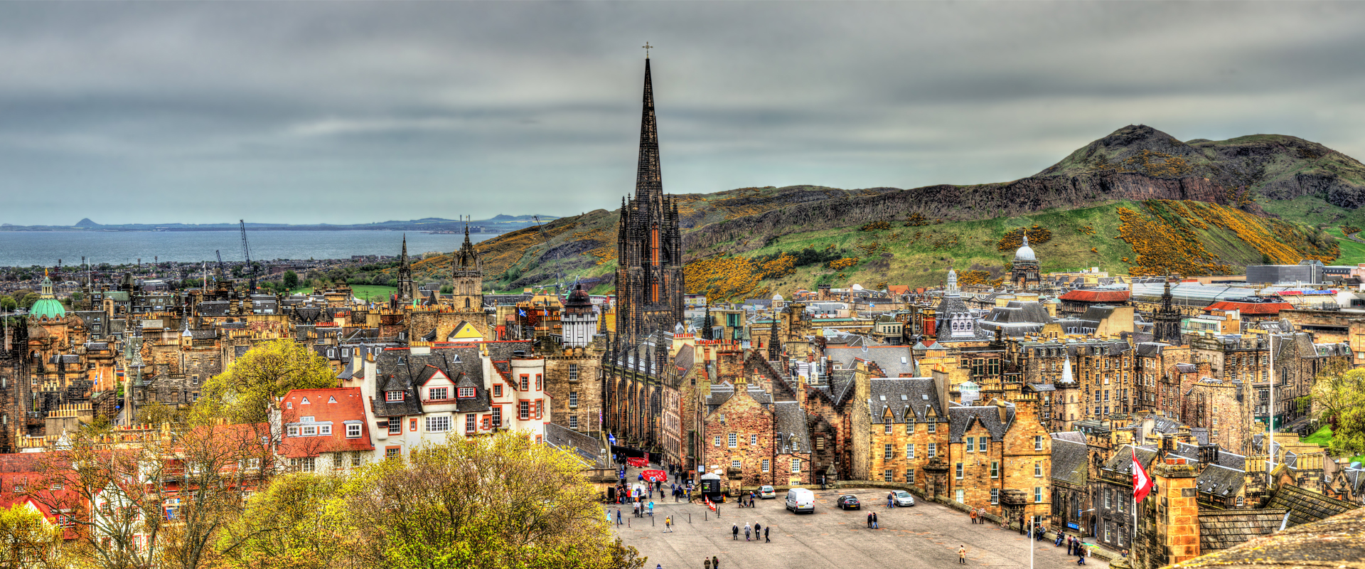 Edimburgo | Sito ufficiale | Voli per Atene